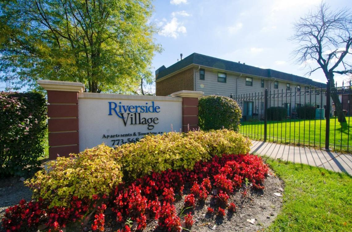 LIHTC funding awarded for Riverside Village renovation | Urbanize Chicago